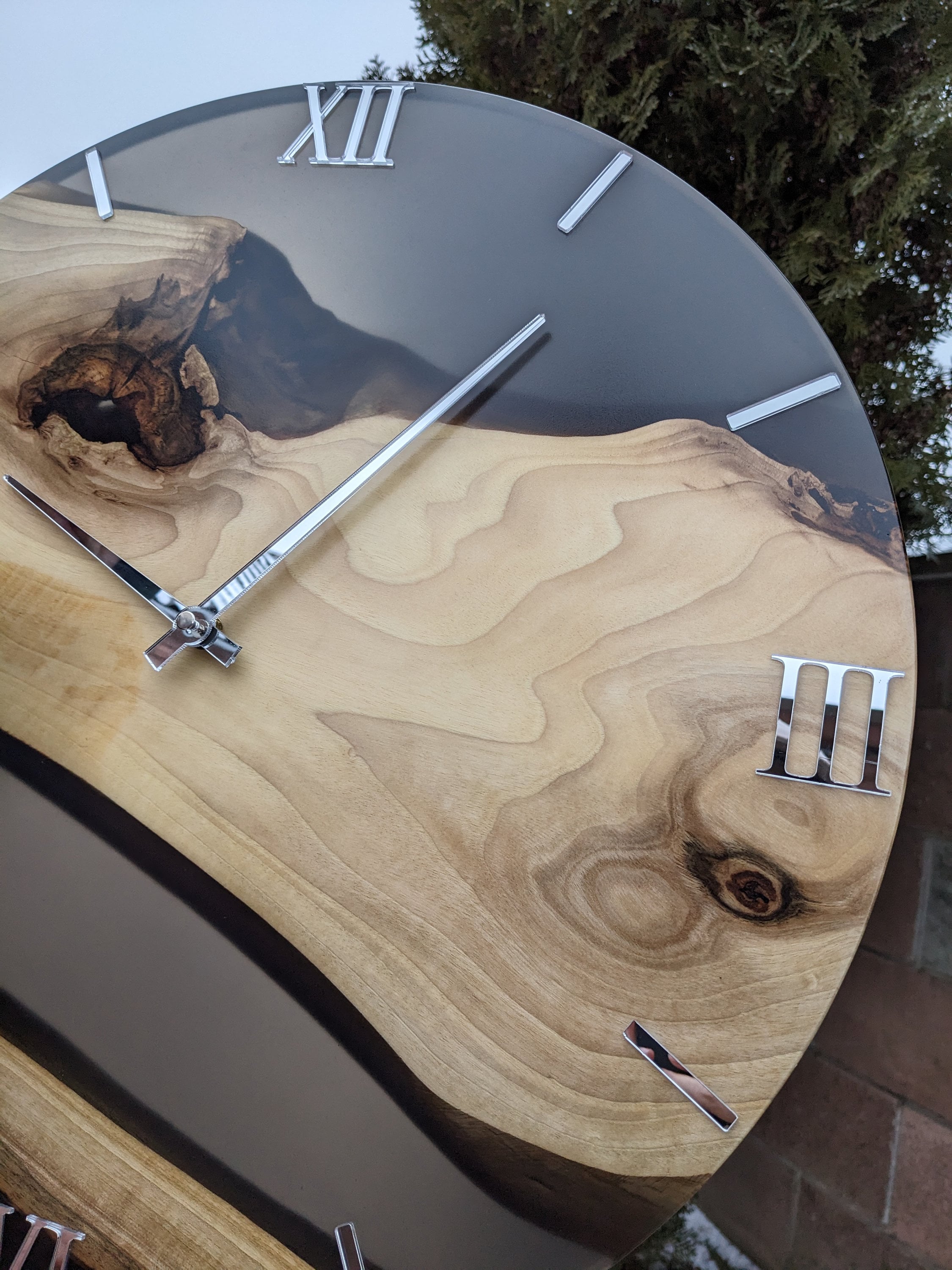 Handmade Walnut Wood Wall Clock With Black Resin & Acrylic Numbers - Etsy