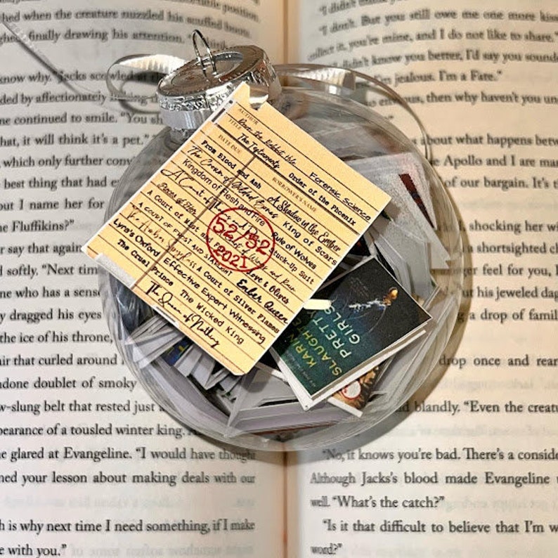 Custom Year of Books Ornament Booktok-inspired - Etsy