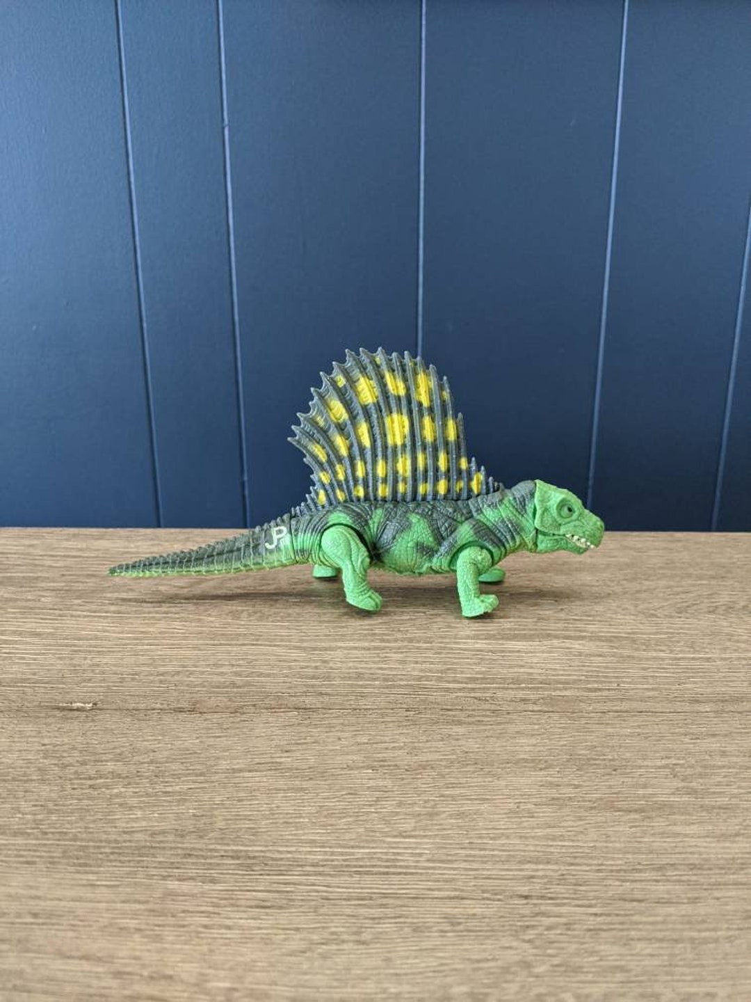 Vintage Jurassic Park by Kennertoy Dinosaur Dimetrodon Green Sail Fin ...