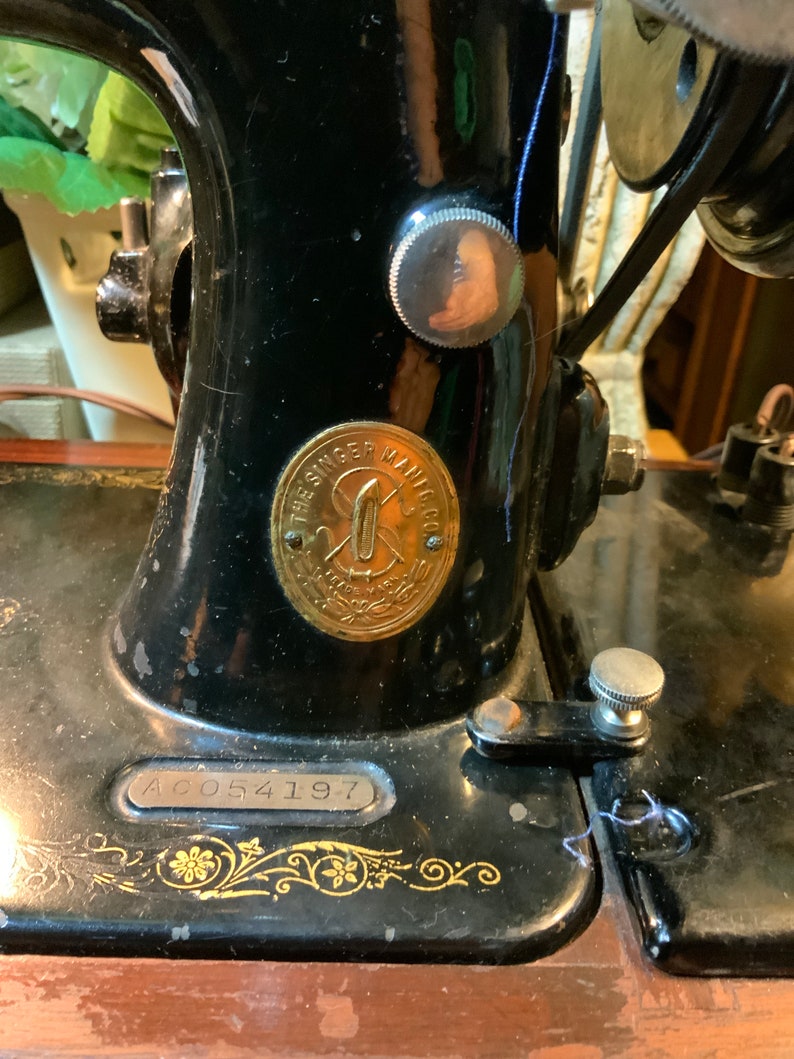 Vintage Singer Model 99 Serial AC054197 1928 Elizabeth New - Etsy