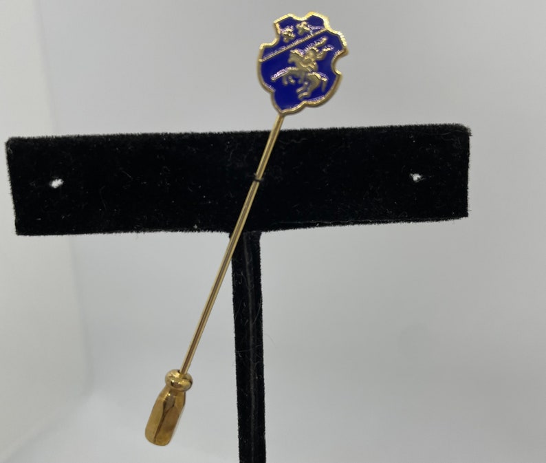 Retro Enamel Royal Crest Blue Stick Pin-house of Windsor Queen ...