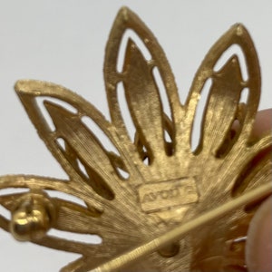 Retro Floral Gold Tone Brooch Pin-midcentury Modern Flower Gold Matte ...