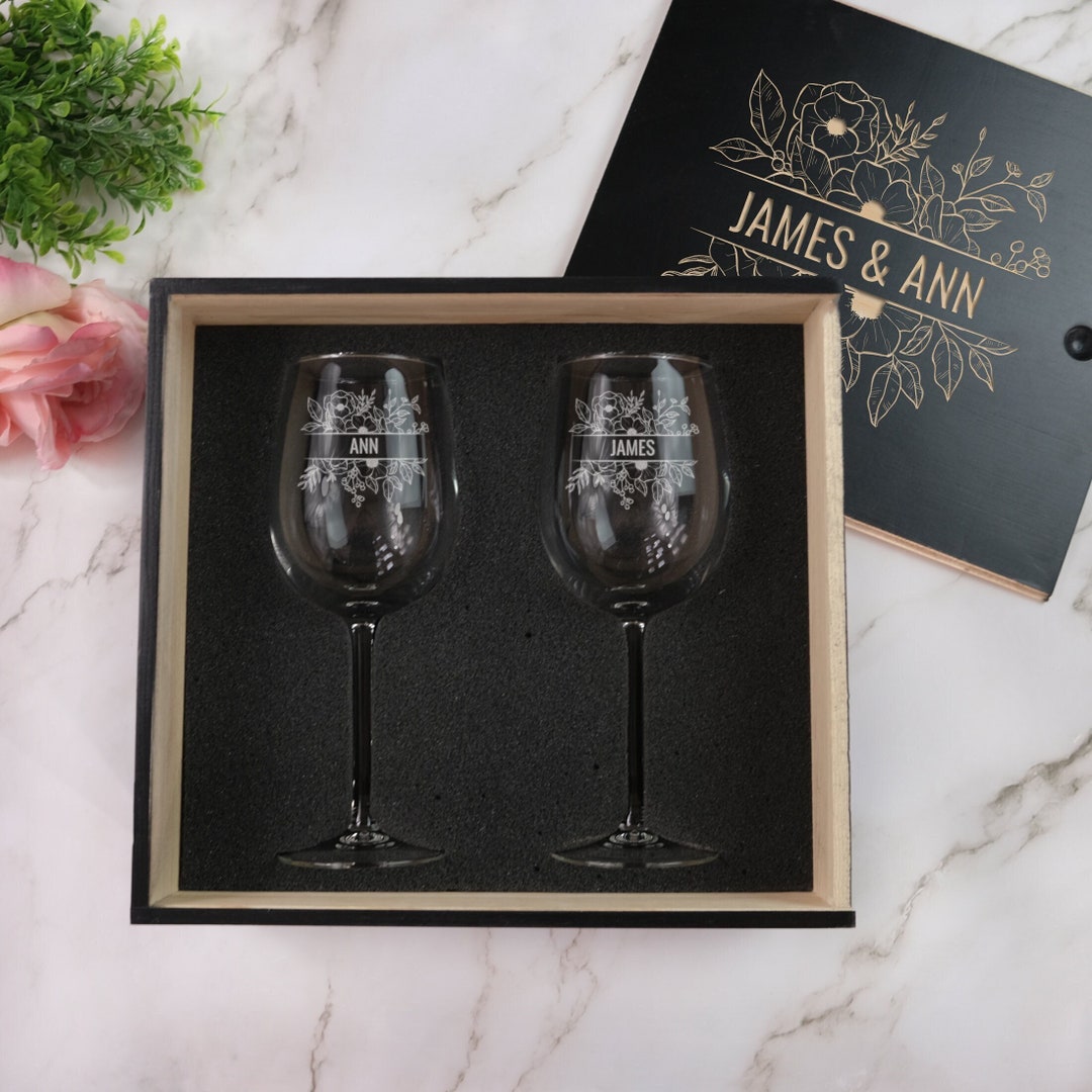Personalized Floral Wine Gift Set | Engraved Box Set for Couples ...