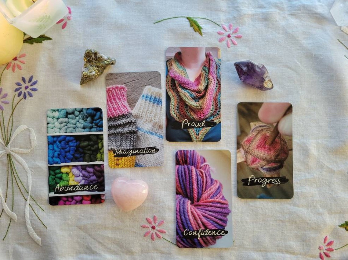Unraveled Oracle Deck 70 Cards Fiber Arts Knitting Crochet Spinning ...
