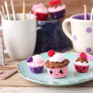 Crochet Cupcake Keychain Pattern | Crochet Cupcake Pattern | Mini ...