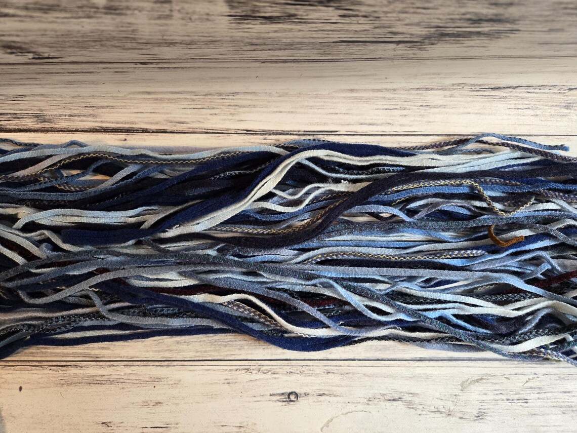 Blue Grab Bag, 100 #4 Blues Texture Bundle Rug Hooking Strips, Hand ...