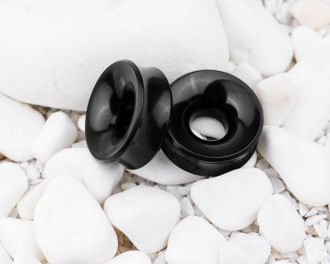 Rounded Black Ear Tunnels, Black Tunnel Plugs, Tunnel Gauges, Ear ...