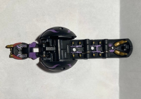 Bakugan Battle Brawlers Centipoid Black Darkus 350G Classic