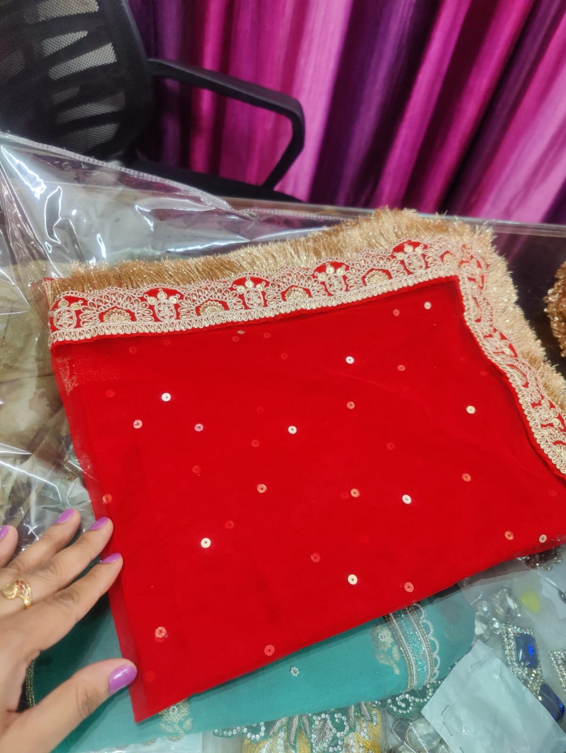 Royal Handmade Bridal Dupatta, Red Bridal Dupatta With Heavy Lace ...