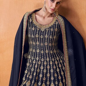 Black Sharara Suits for Women: Elegant Heavy Velvet Punjabi Wedding ...