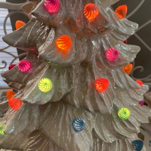 Vintage-style Hand-painted Ceramic Christmas Tree – Mother of Pearl ...
