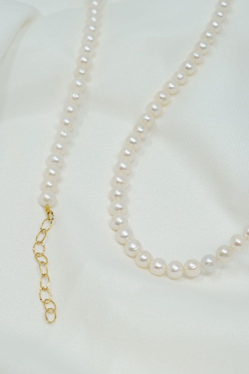 30 Inch Freshwater Pearls Necklace Inspired By Carrie Bradshaw Etsy