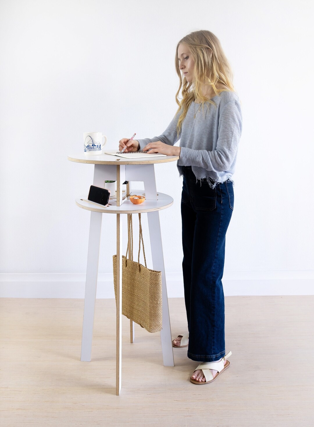 Modern Minimalist Standing Desk Small Space Desk Office Work ...