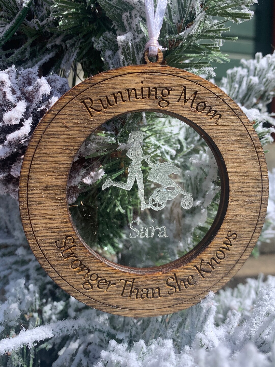 Runner Mom Ornament, Gift for Runners, Secret Santa, Gift for Runner ...