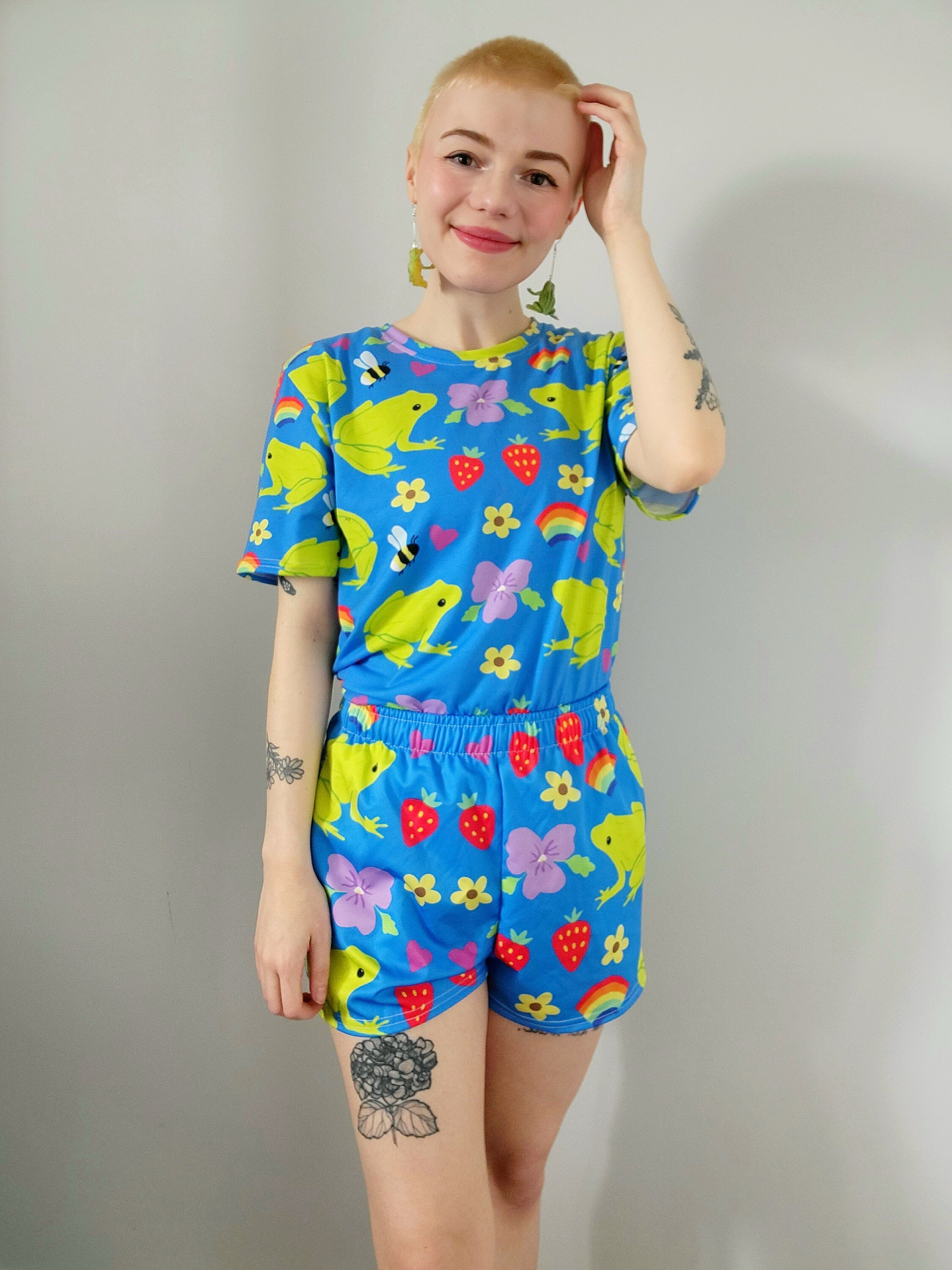 Frog Rainbow Strawberry Print Shorts Frog Shorts Nature | Etsy