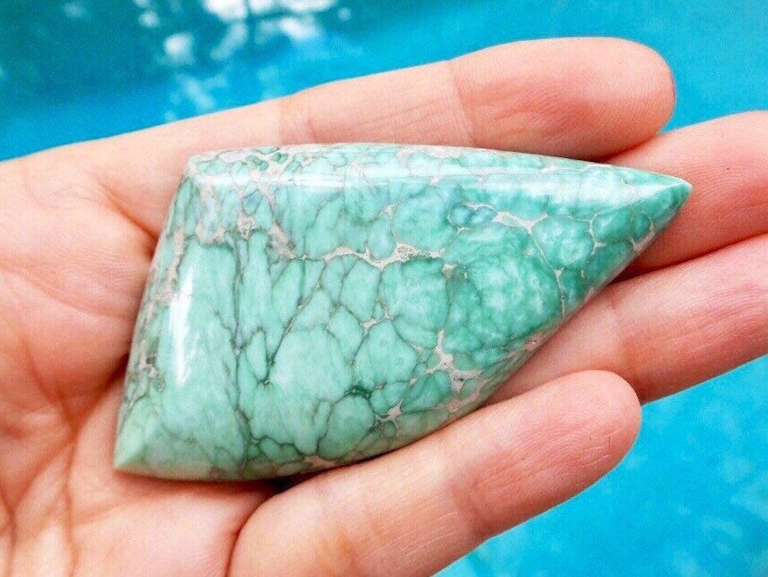 Variscita de Utah verde Triángulo orgánico grande Piedra preciosa de ...