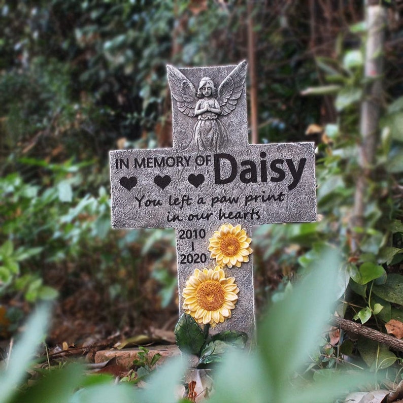 Personalized Pet Memorial Garden Stone Burial Cross for Pets - Etsy