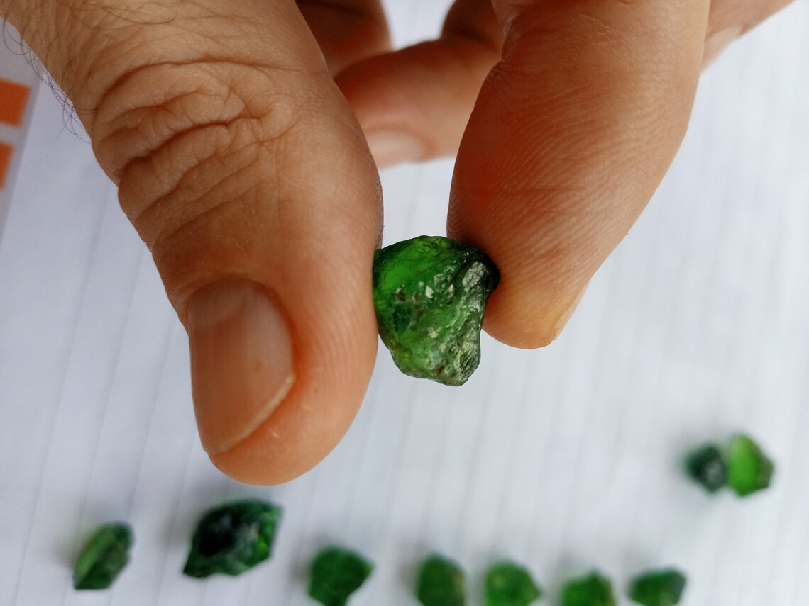 Tsavorite Green Grossular Garnet Top Facet Rough 19.2GRAM 10PC | Etsy
