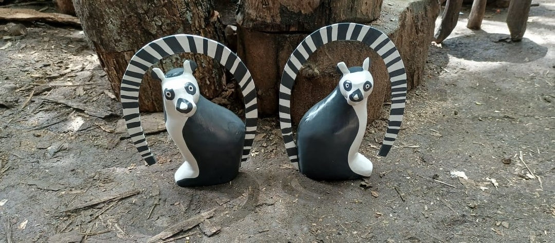 Male & Female Lemurs 2PCS Jacaranda Handmade Original Kamba Table Floor ...