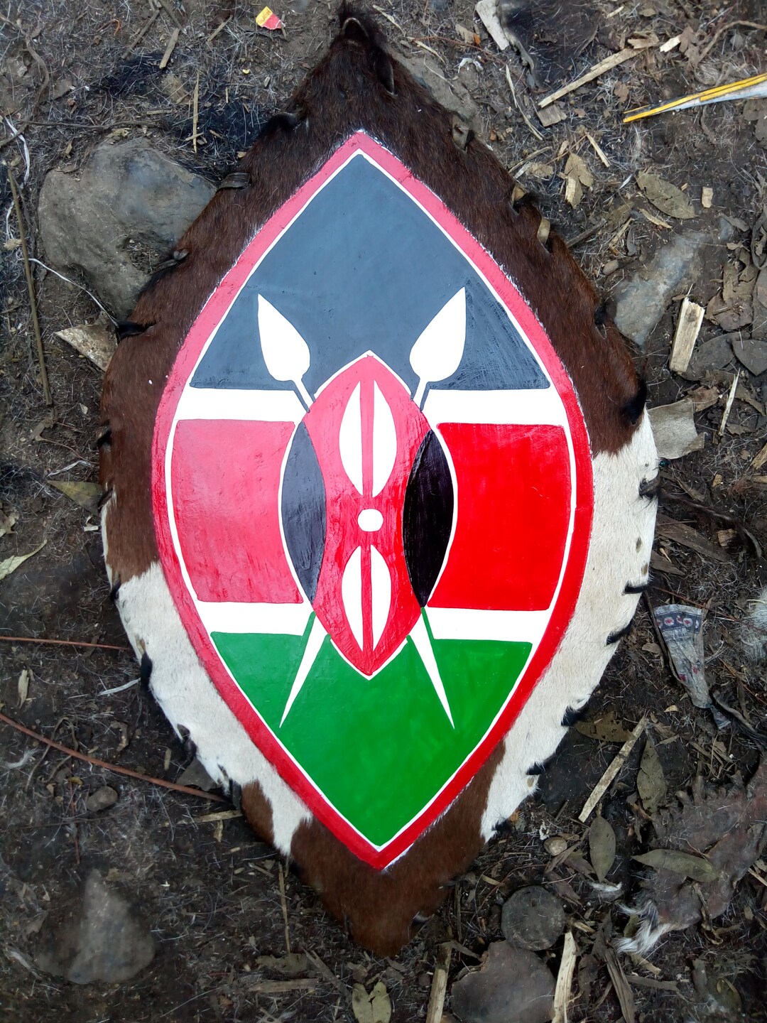 Original Zulu Chief's Shield Fully-functional Black White Red Green ...