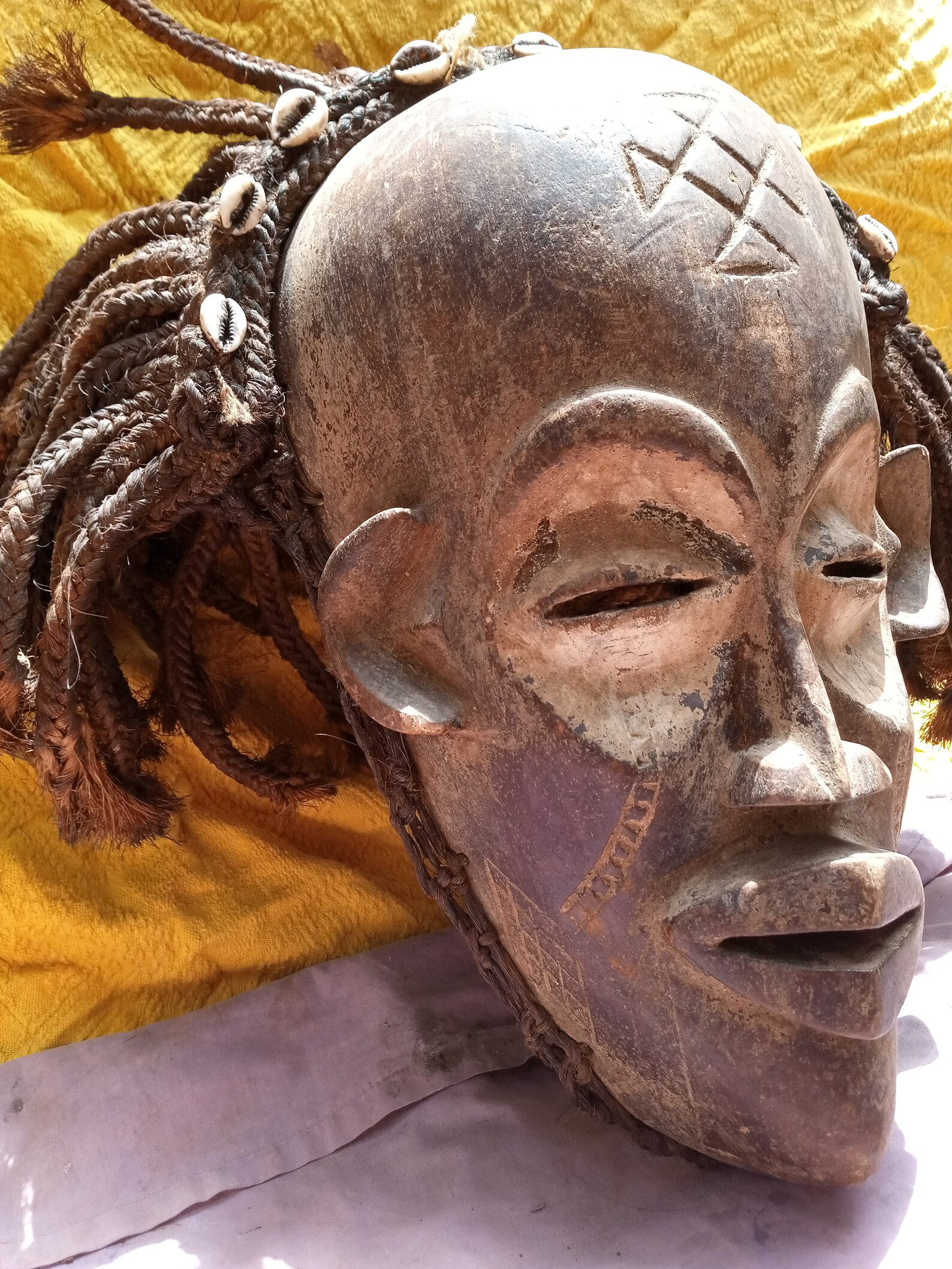 Original Chokwe Tribe Vintage Tribal Mask Cowryshell Sisel DRC - Etsy