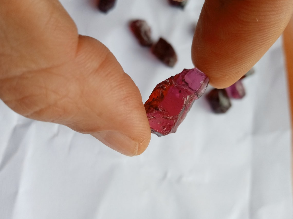 Natural Pink Purple Red Rhodolite Garnet Facet Rough Clean | Etsy