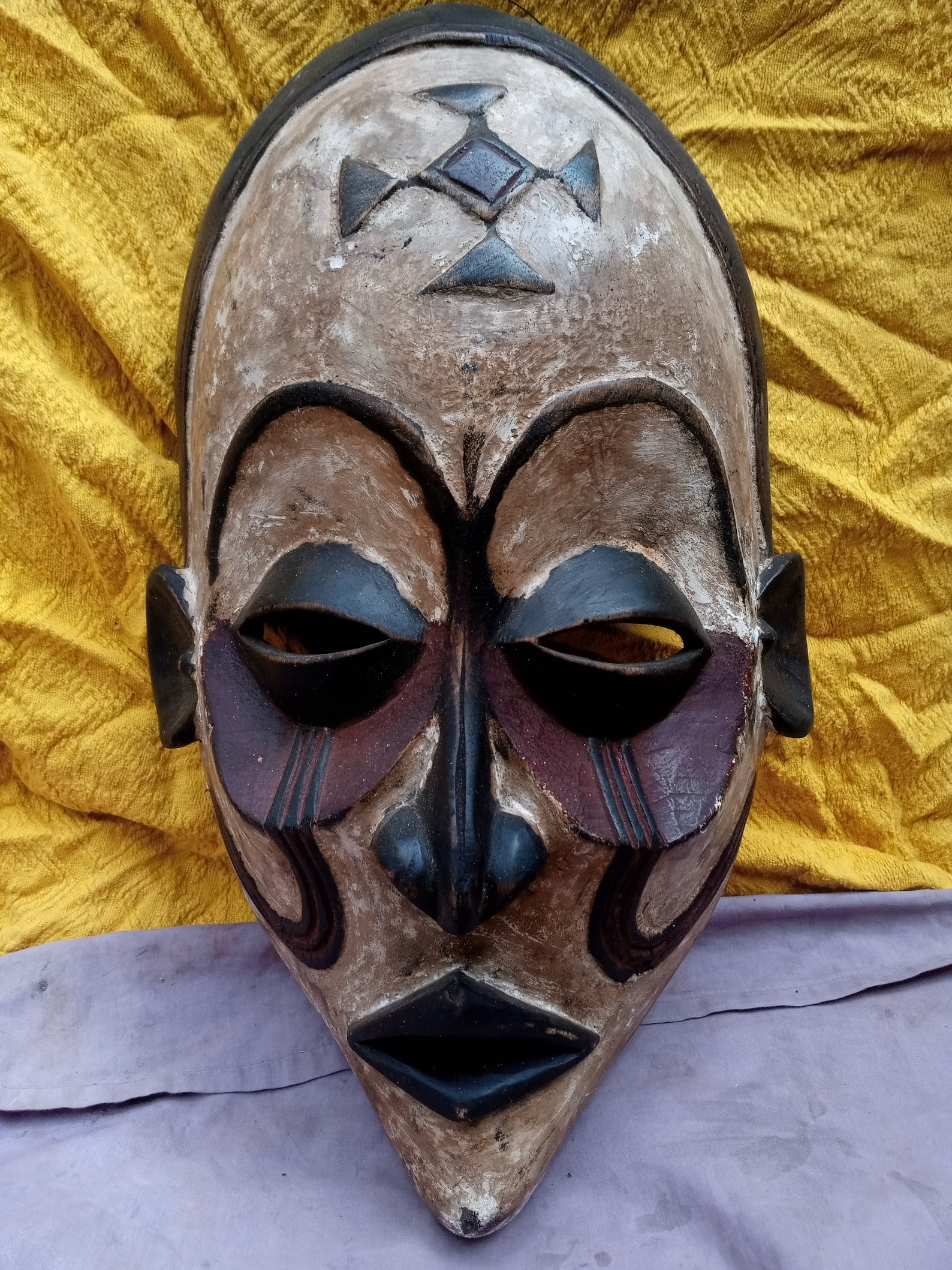Original Chokwe Tribe Vintage Tribal Mask Red Black White - Etsy