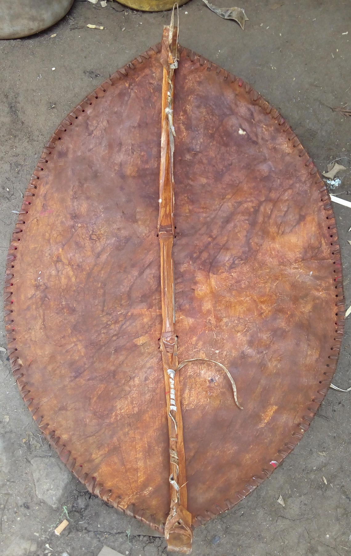 Original Maasai Shield Fully-functional Handpainted Cowhide - Etsy