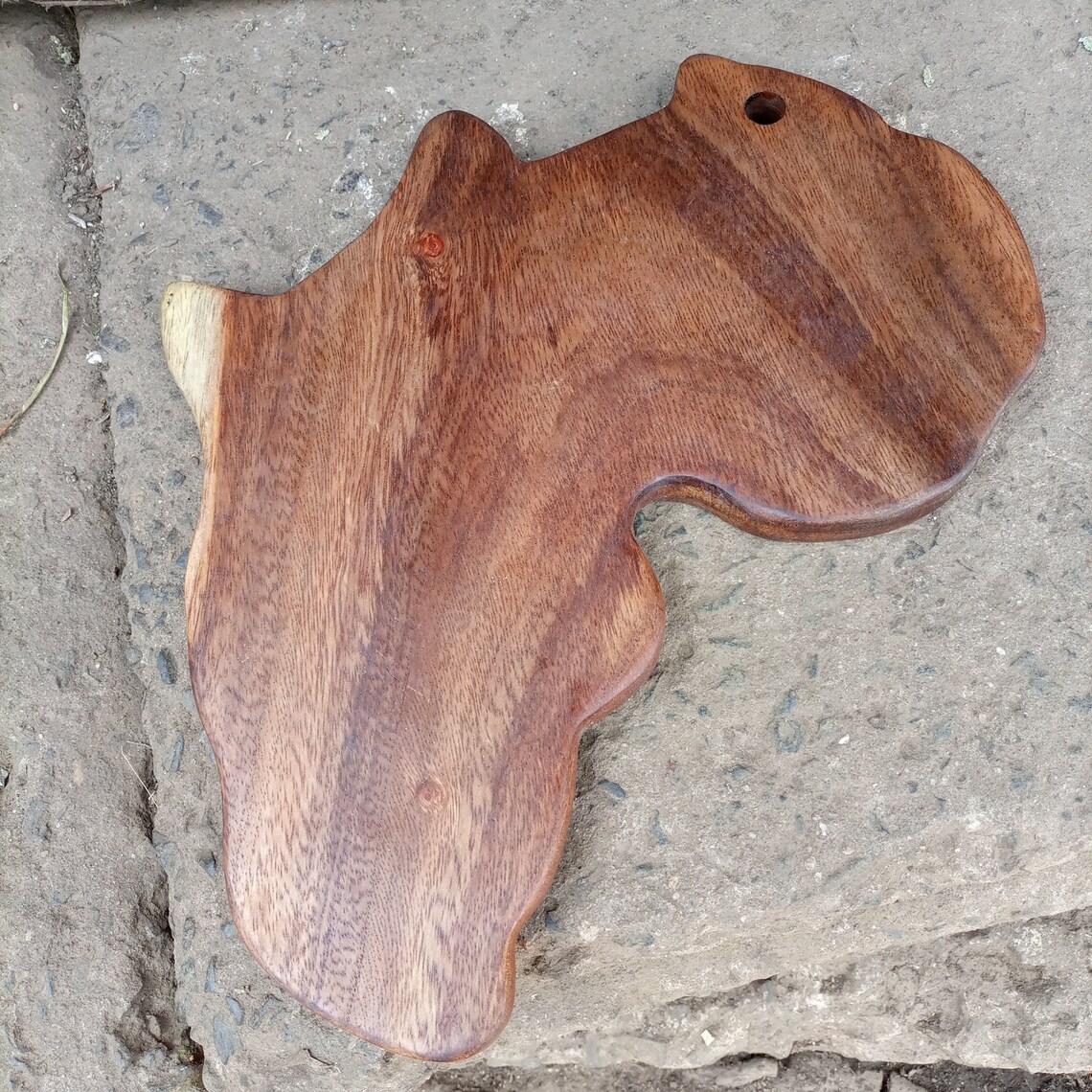 Africa Shape Kitchen Food Cutting Board Handcarved Mchane Wood Original ...