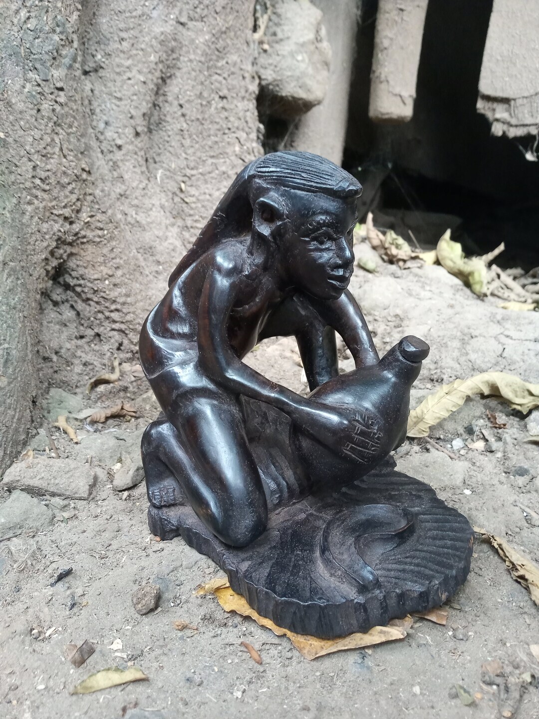 Original Ironwood or Rose Wood Kamba Warrior Man Filling Water Gourd ...