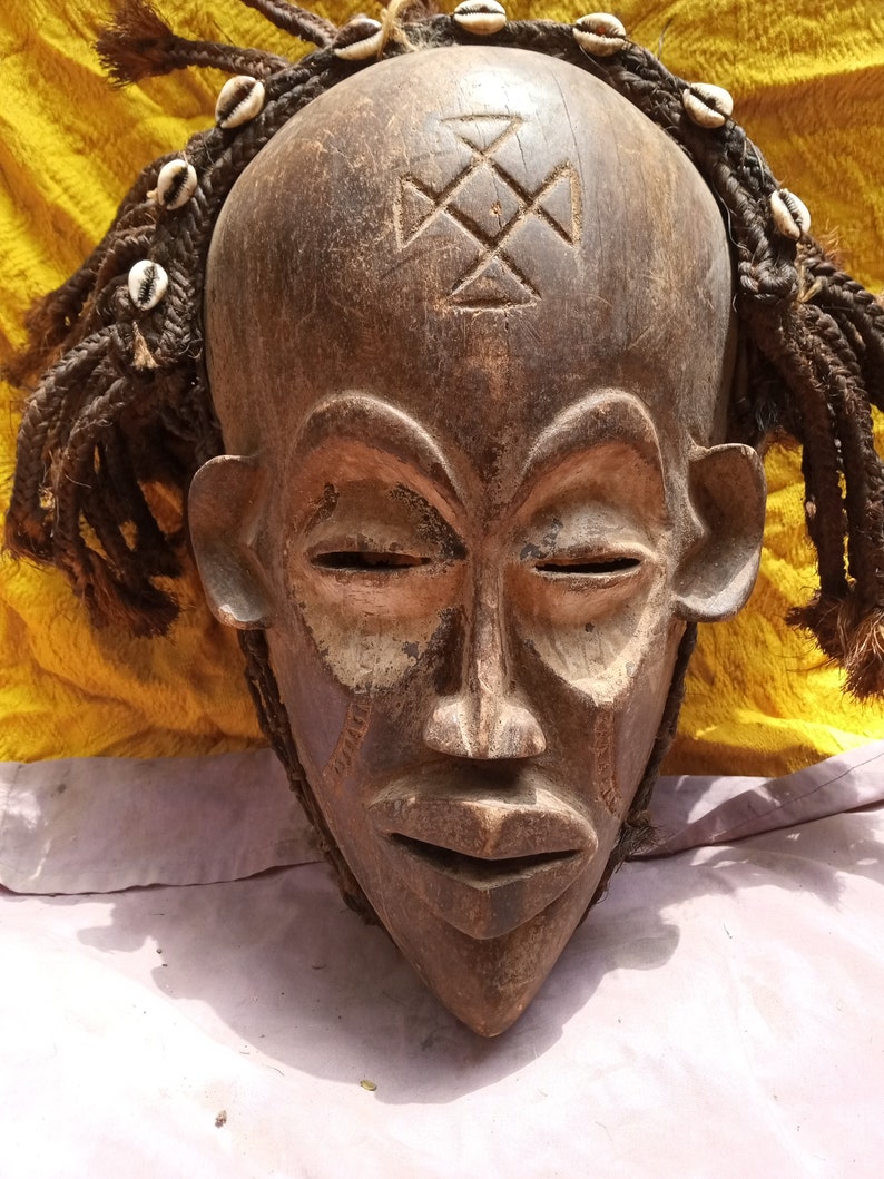 Original Chokwe Tribe Vintage Tribal Mask Cowryshell Sisel DRC - Etsy