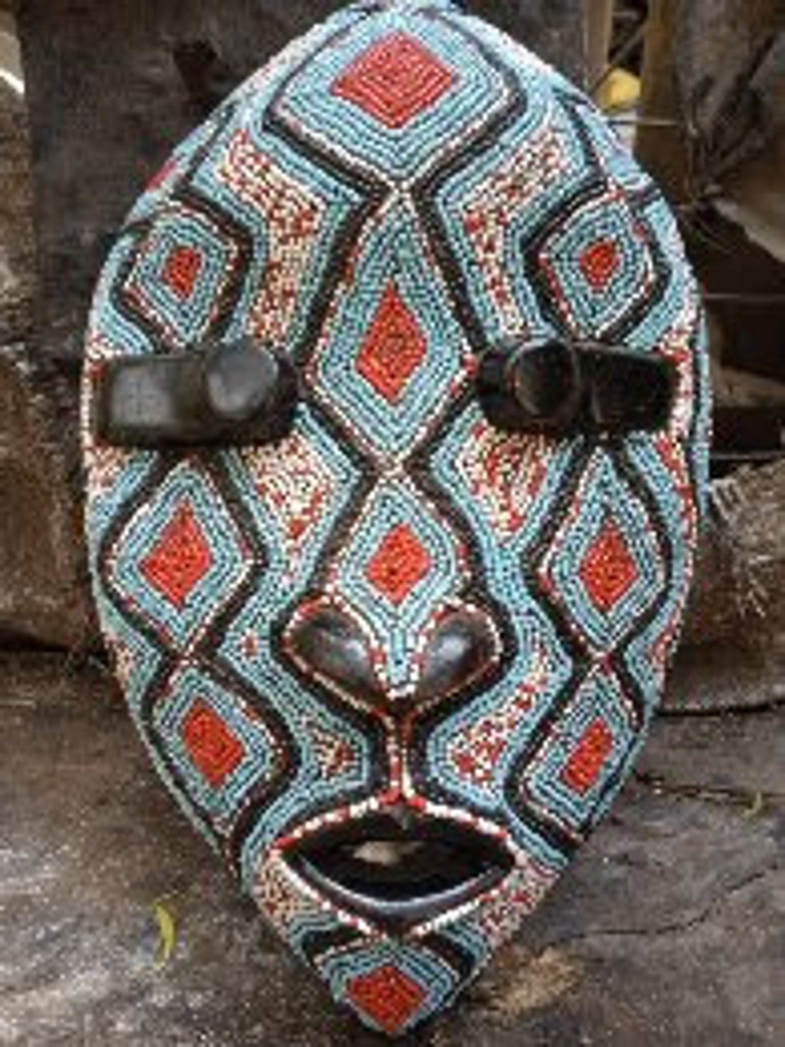 Original DRC Bangweto Tribal Mask Triangles Beads Carved Wood Art ...