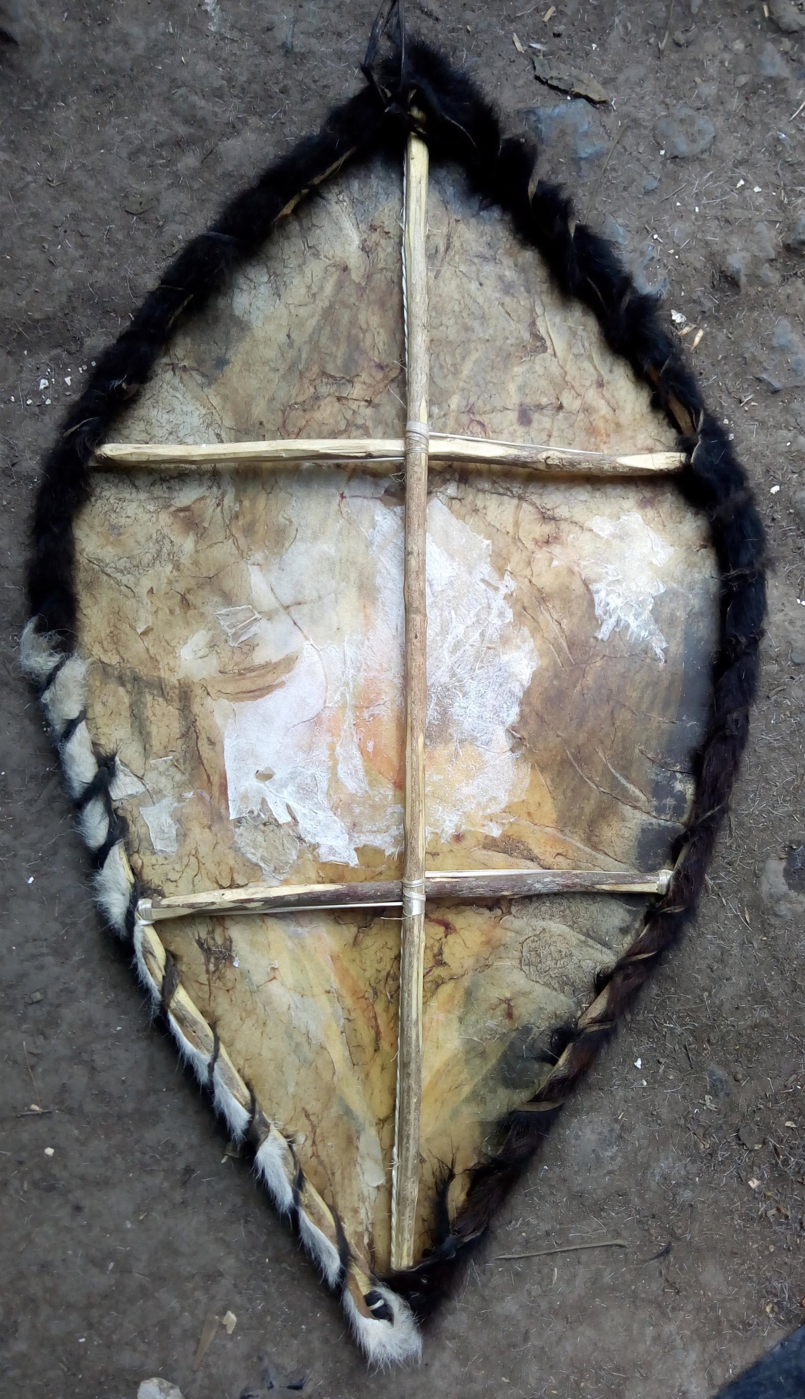 Original Warriors Zulu Shield Zebra & Giraffe Striped Fully-functional ...