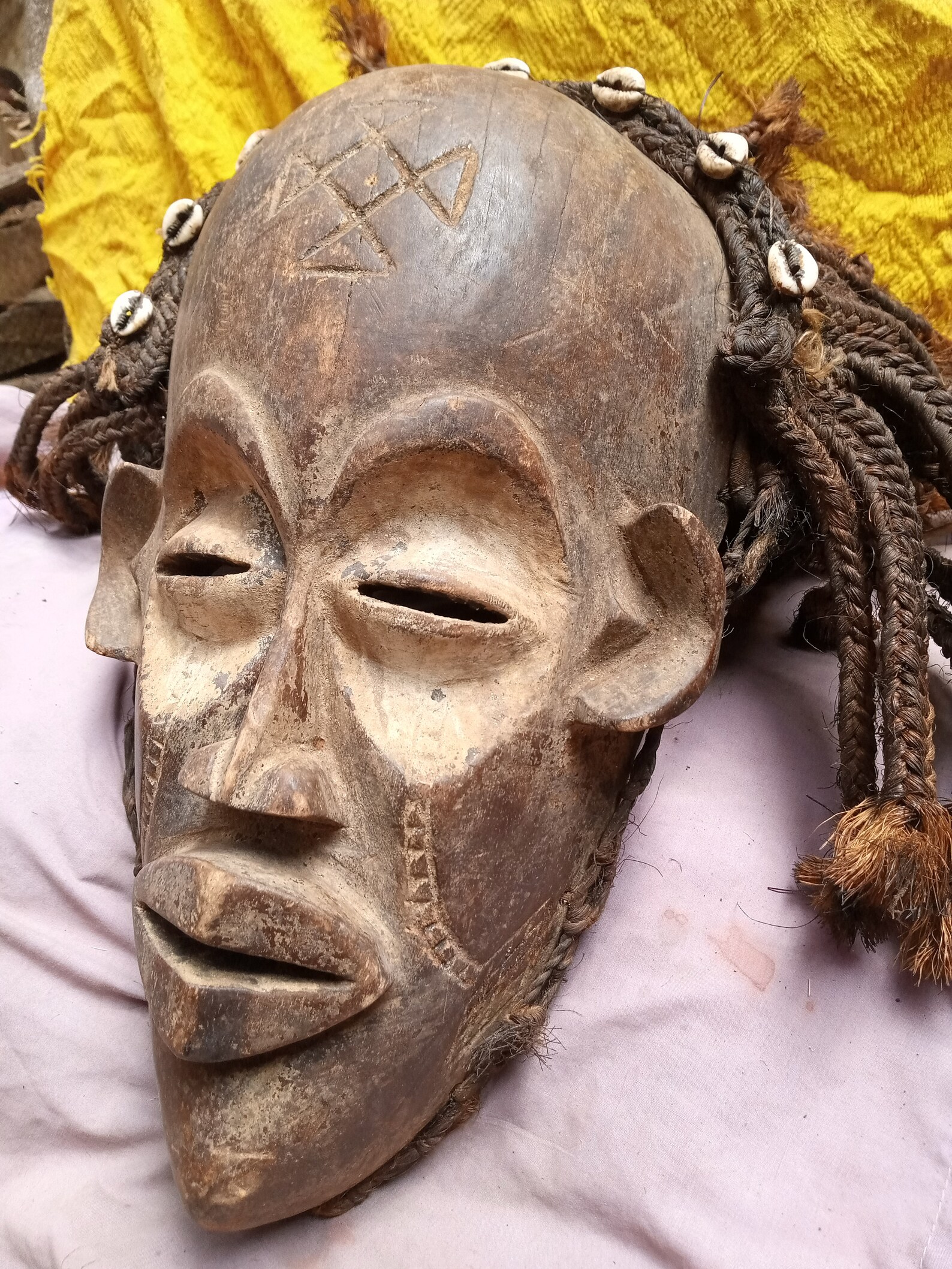 Original Chokwe Tribe Vintage Tribal Mask Cowryshell Sisel DRC - Etsy