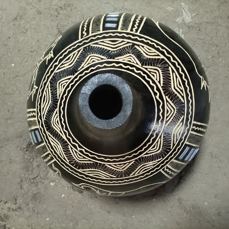 East African Flower Pot Vase Centerpiece Handcarved Gourd Metal Animal ...