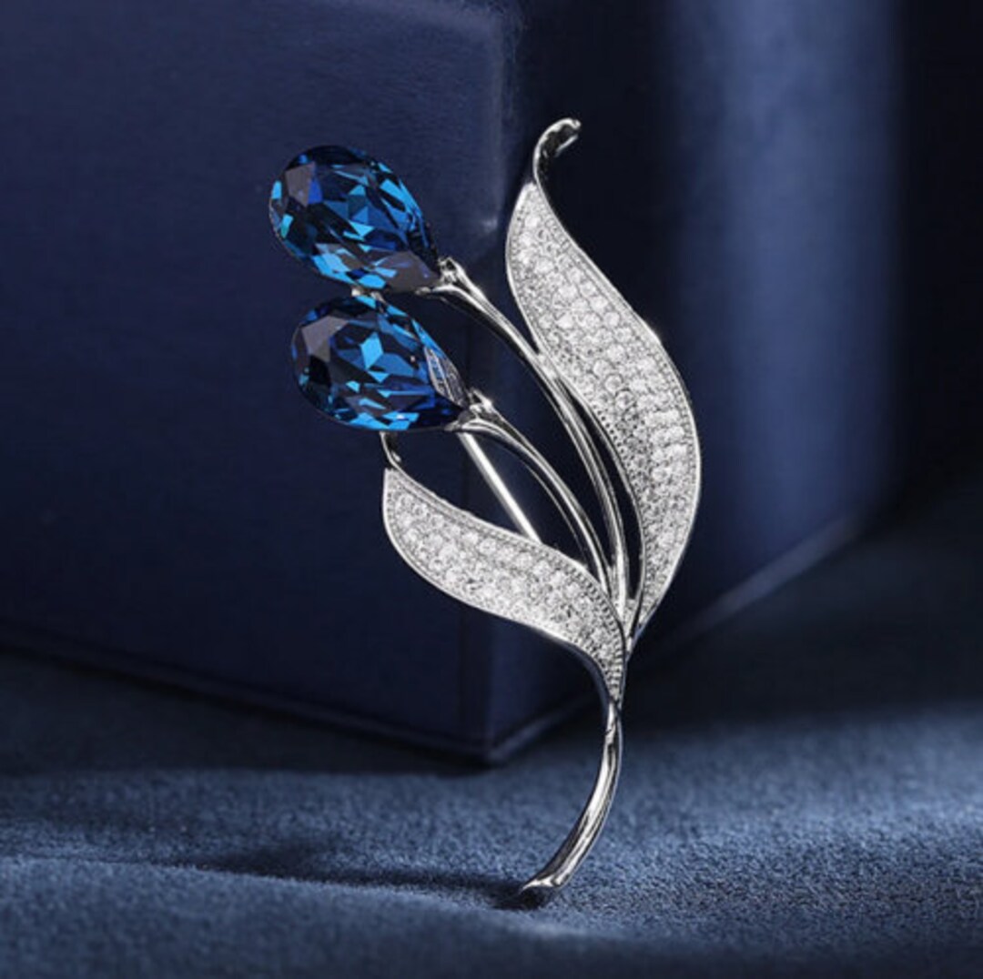 Tulip Flower Design Beautiful Blue & White Moissanites Studded - Etsy