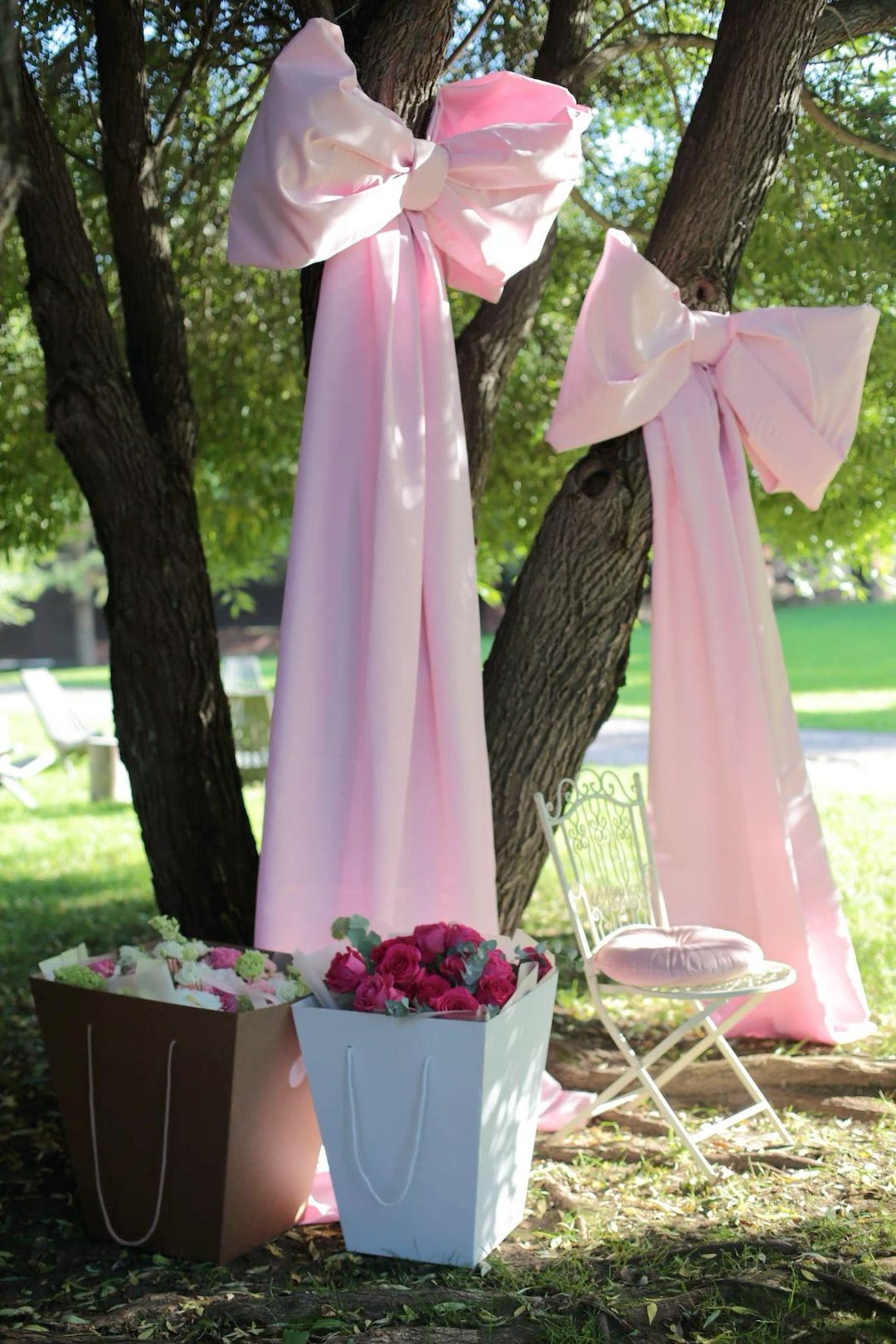 Giant Outdoor Pink Taffeta Bow – Wedding & Garden Party Decor ...