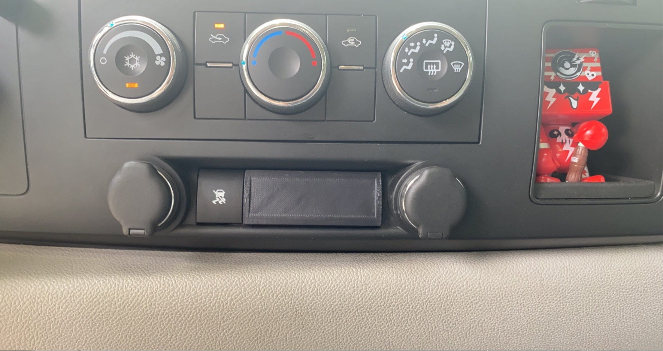 07-13 Chevrolet Silverado / GMC Sierra (NNBS) W/traction Control Button ...