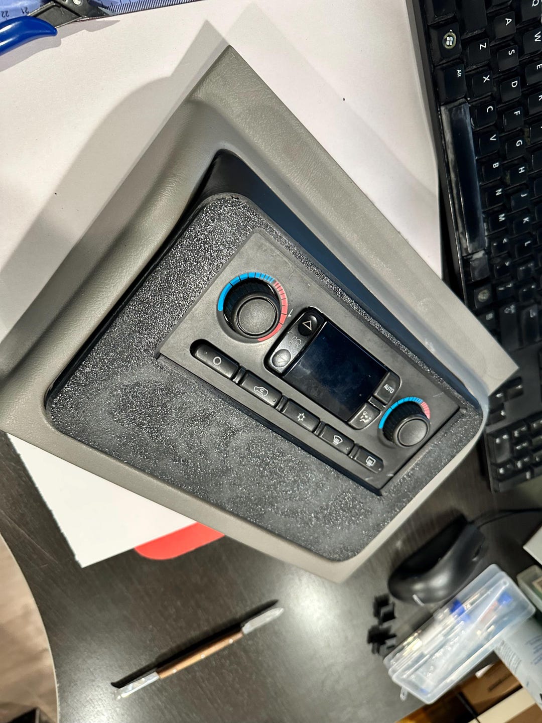 99-07 Chevrolet Silverado / GMC Sierra (NBS) Center Console AC ...