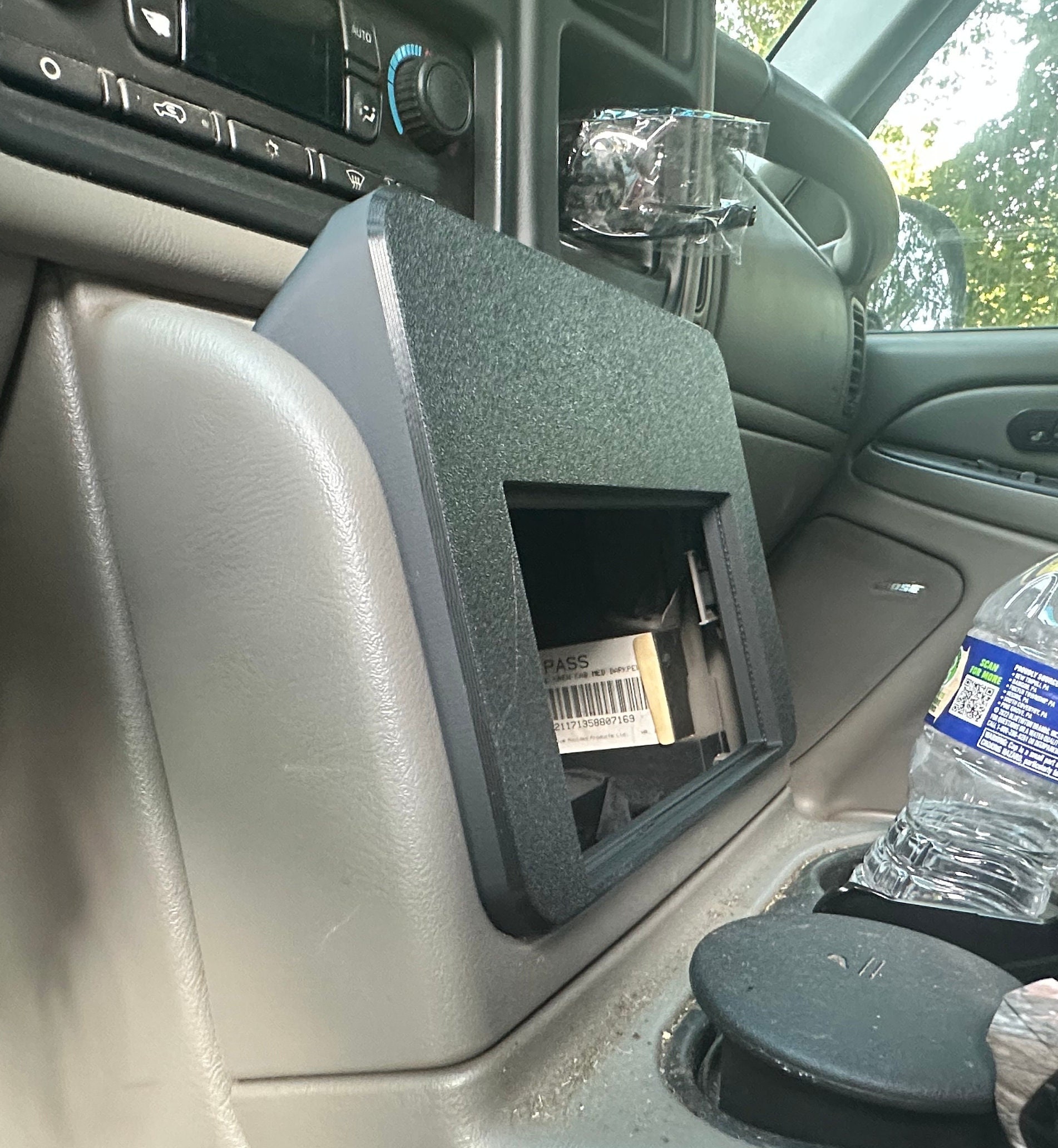 03-07 Chevrolet Silverado / GMC Sierra (NBS) Center Console Insert ...