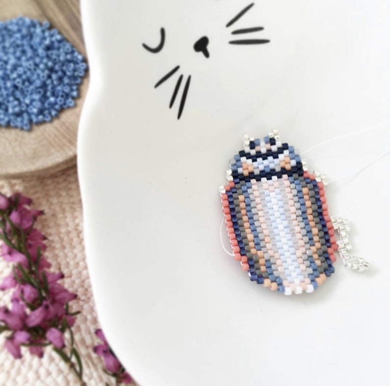 PDF Mustache Rose Beetle Weave - Etsy