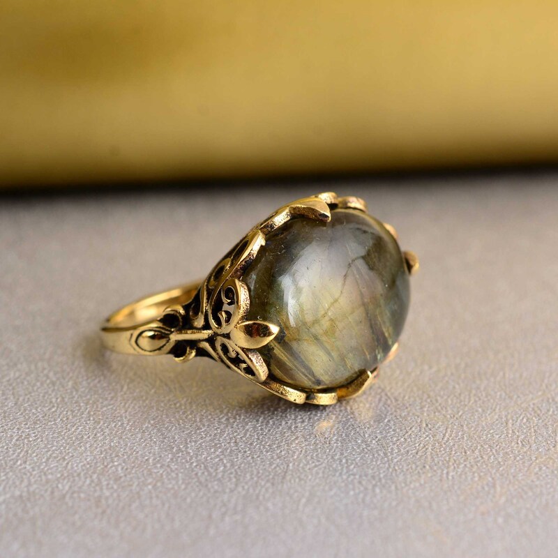 Labradorite Ring - Etsy