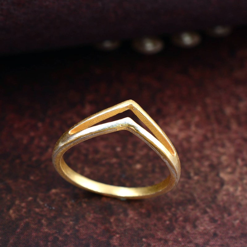 V Shaped Ring - Etsy