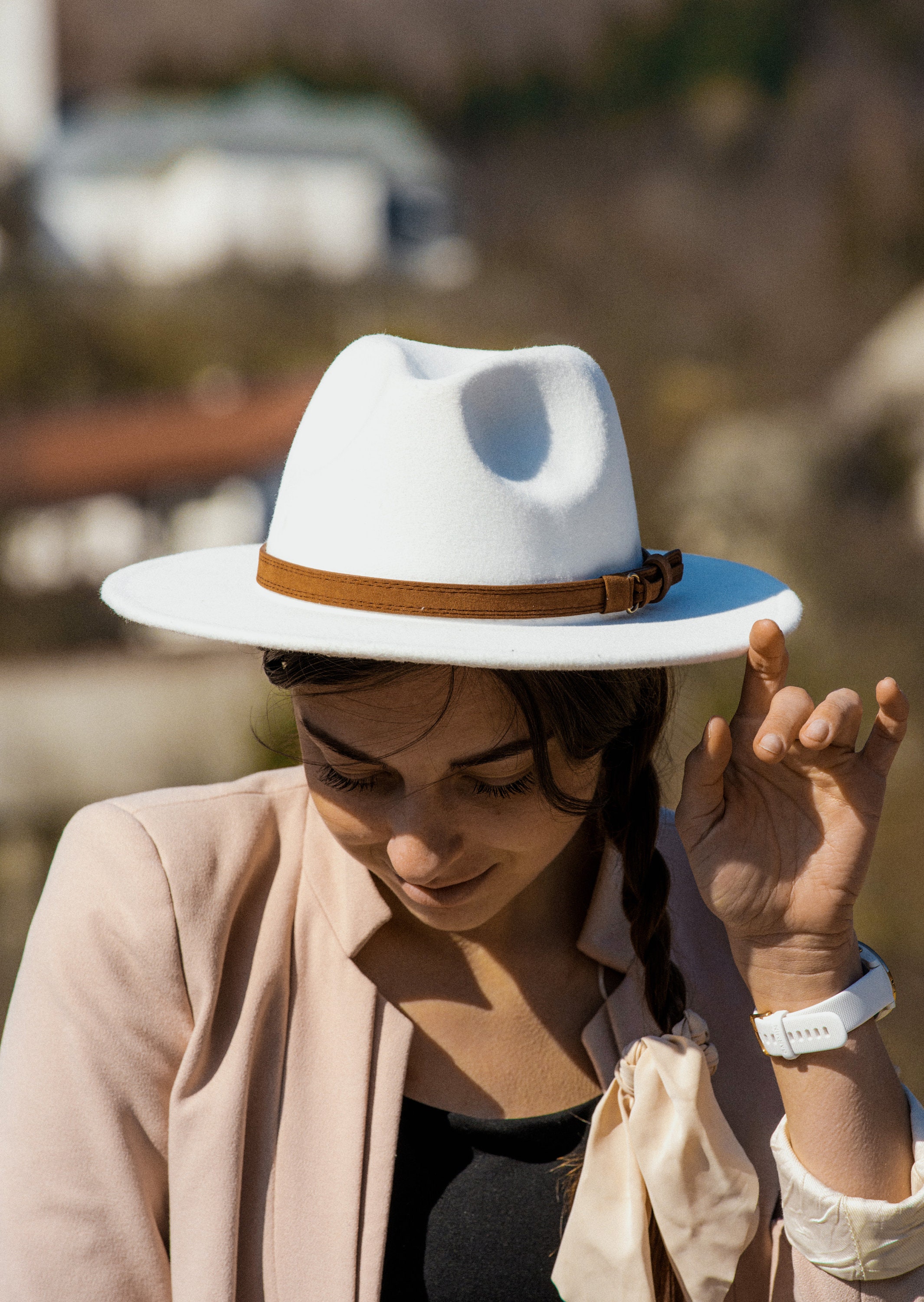 White Fedora Fat, Bride to Be Hat, Bachelorette Party - Etsy