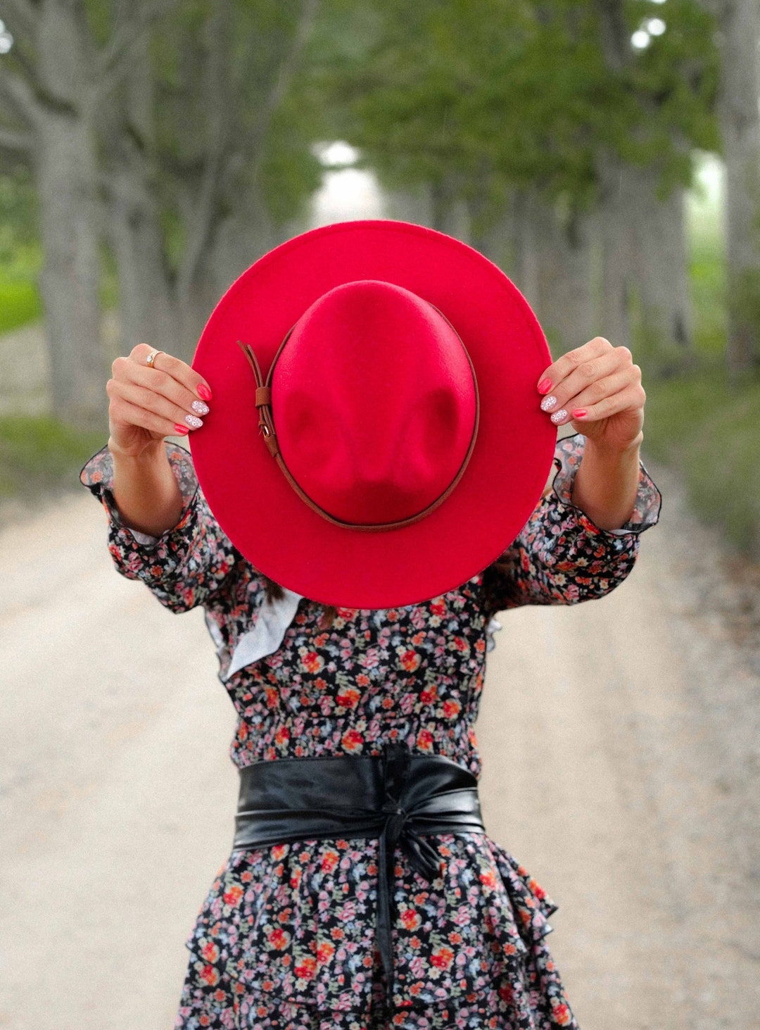 Roter Fedora Hut, Unisex Fedora, Hut mit breiter Krempe - Etsy Österreich