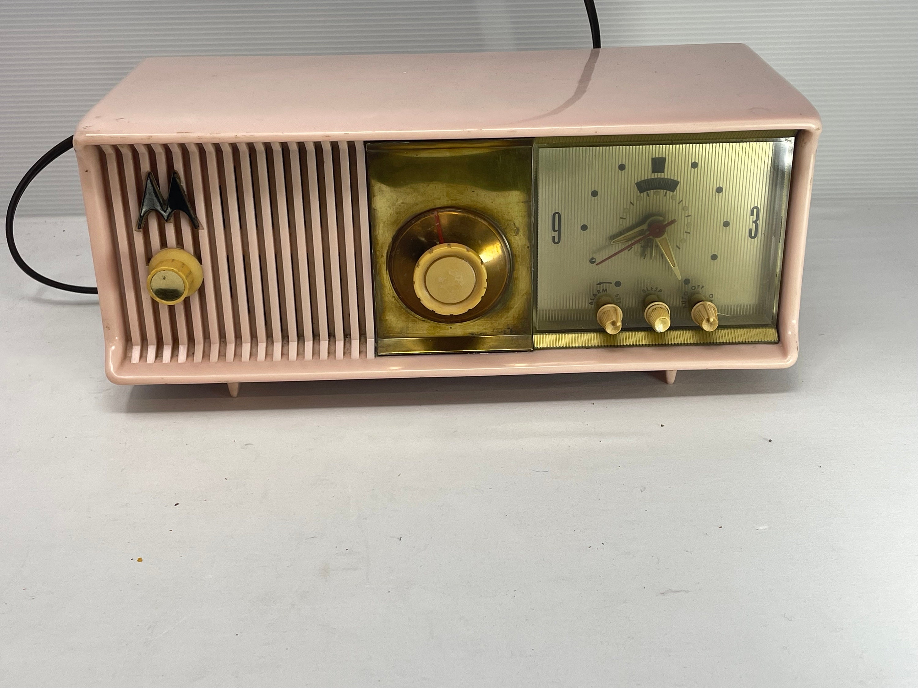 Mid-century Motorla Clock Radio Rare Pink Color. Model 57CC, Unrestored ...