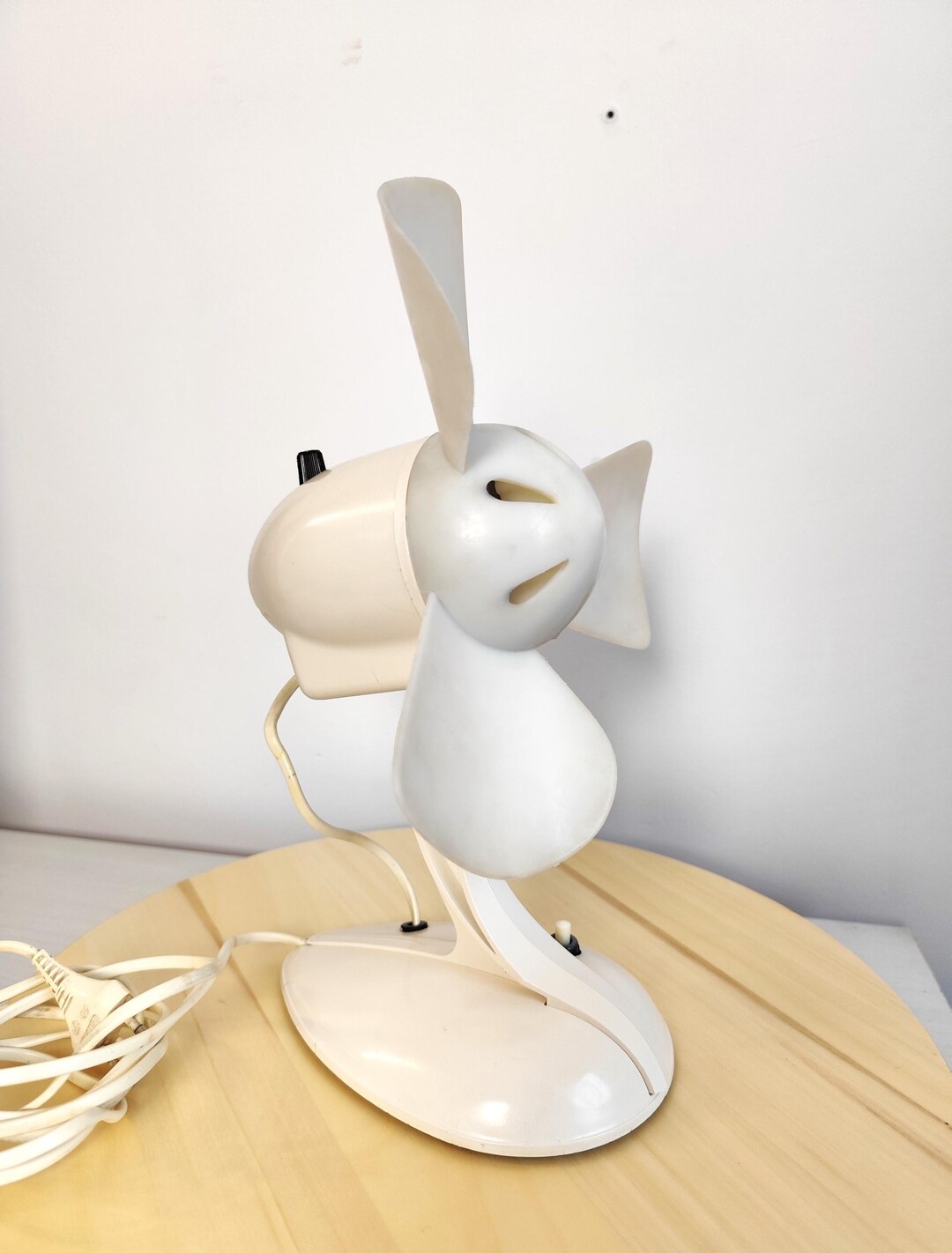 Desk Table Fan Loft Style, Vintage 1960s Desk Table Fan Ventilator ...