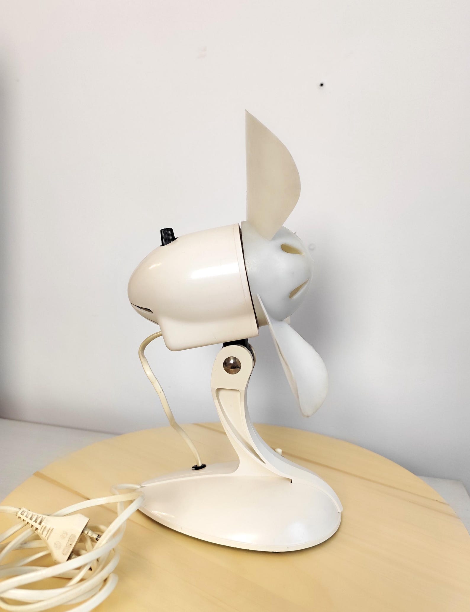 Desk Table Fan Loft Style, Vintage 1960s Desk Table Fan Ventilator ...