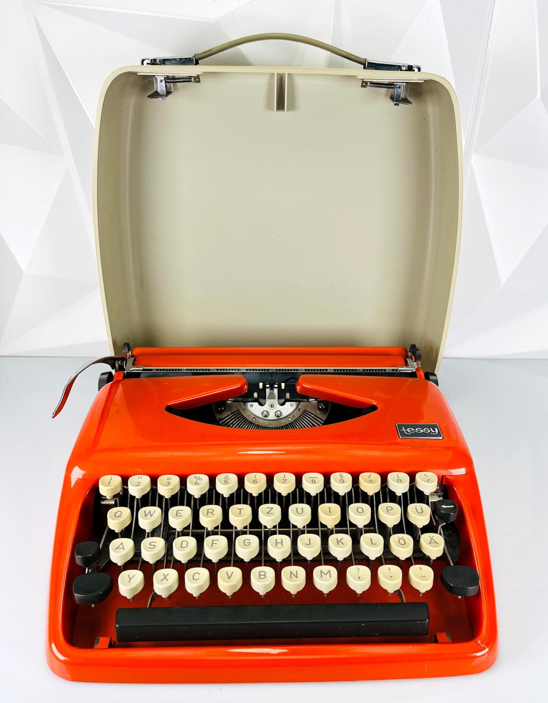 Vintage Typewriter Adler Tessy, 70s, Top Condition, Working, Triumph ...