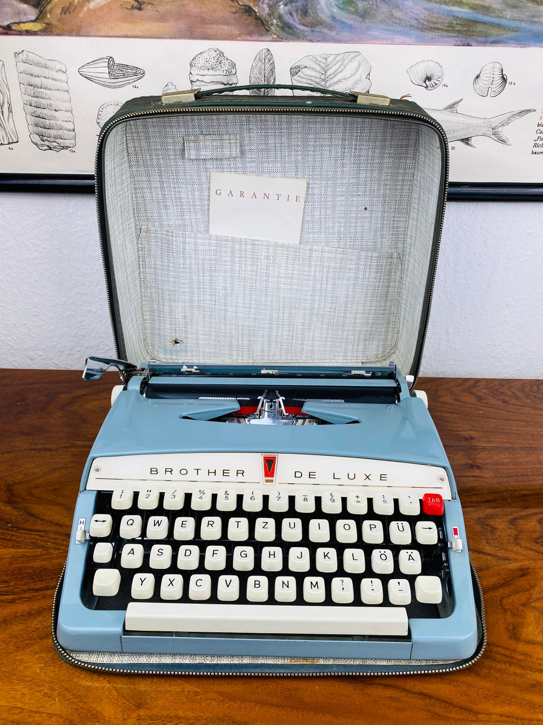 BROTHER DELUXE Typewriter 1960s Travel Typewriter Japanese Mechanical ...